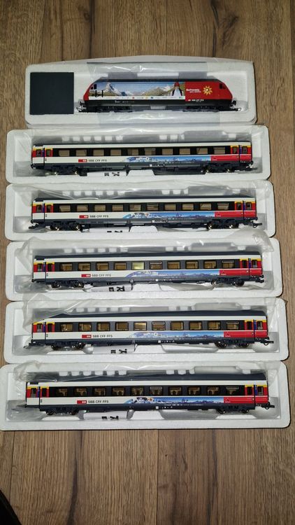 Roco AC Set Schweiz 1 X 460 et 5 voitures | Kaufen auf Ricardo