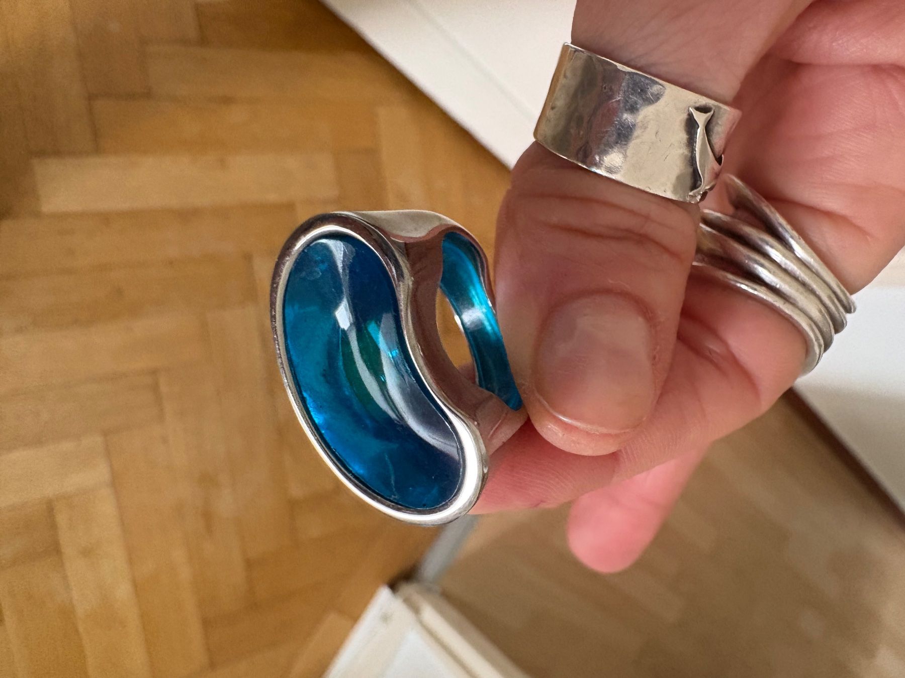 Bague en argent interchangeable au niveau des couleurs (D'occasion) à ...