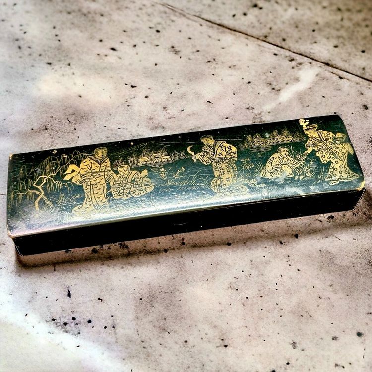 Plumier Napoleon III carton bouilli laqué scène japonisante (D'occasion ...