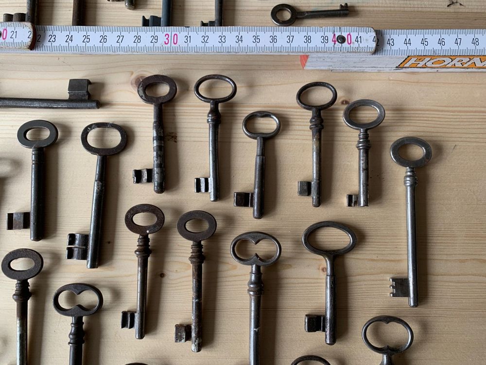 Konvolut 50 alte Schlüssel Bartschlüssel Schlüsselsammlung (Gebraucht) in Wallisellen für CHF 65 ...