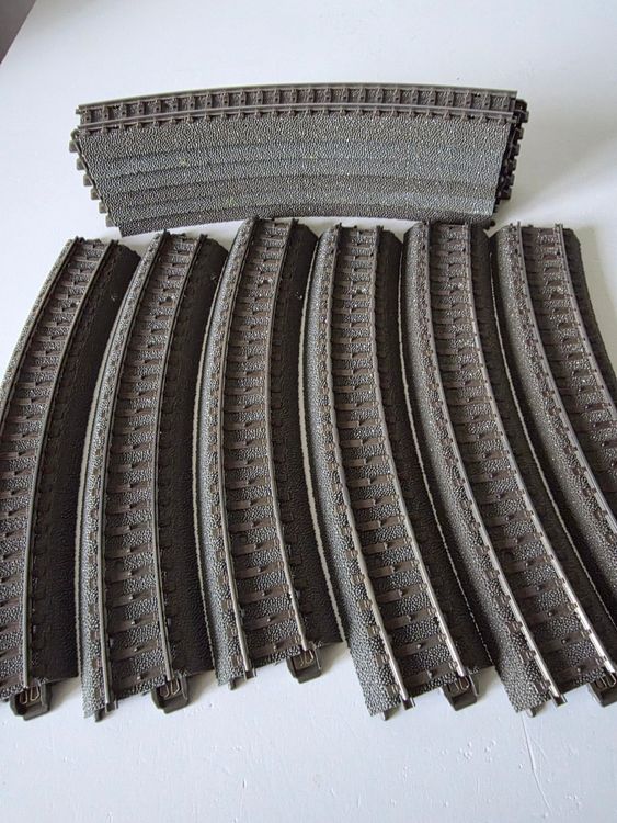 Märklin C-Gleis 12 Stück gebogene, 24130, R 1 (Gebraucht) in Seuzach ...