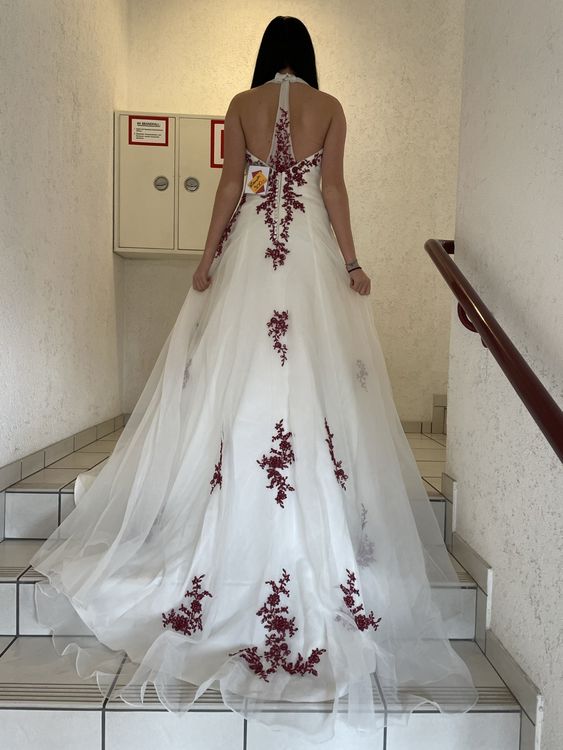 Hochzeitskleid (Neu und originalverpackt) in Buchs SG für CHF 300 – mit Lieferung auf Ricardo kaufen