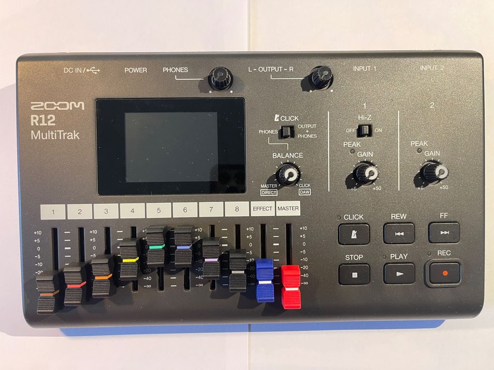ZOOM R12 MULTI-TRACK RECORDER, 8 Tracks, GARANTIE | Kaufen auf Ricardo