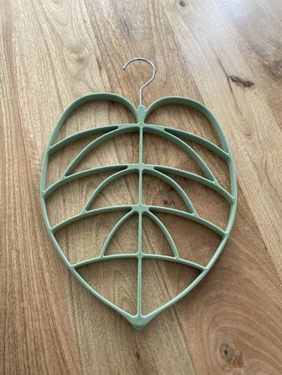 Schmuck Bügel neu (Neu (gemäss Beschreibung)) in Fribourg für CHF 5 – mit Lieferung auf Ricardo ...