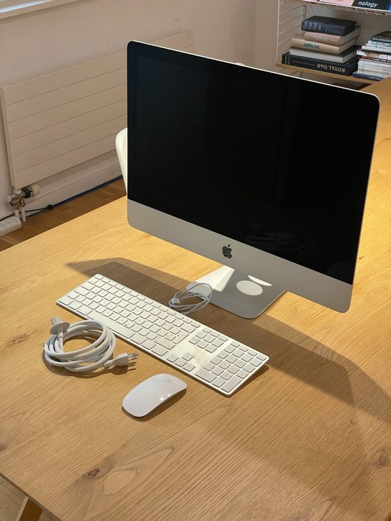 iMac 21.5-inch, Late 2015 - 1.6GHz Intel Core i5 - 8GO (Gebraucht) in ...