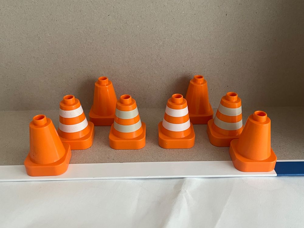 Lego Duplo 8x Pylon, Absperrung Baustelle (Gebraucht) in Ostermundigen ...