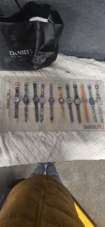 Montre Swatch 12 pièces (Gebraucht) in Versoix für CHF 144 – mit Lieferung auf Ricardo kaufen