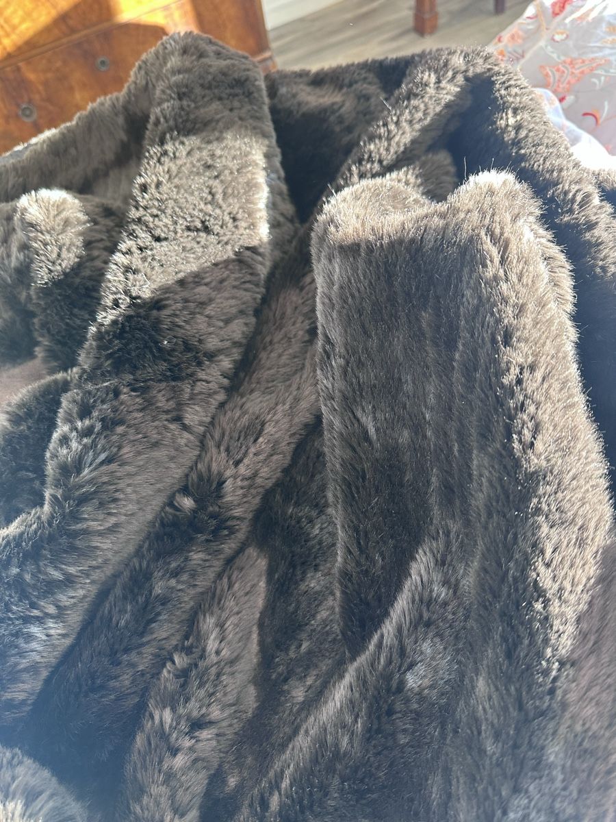 Coperta Eskimo Home Textiles marrone come nuova! (Nuovo (secondo la ...