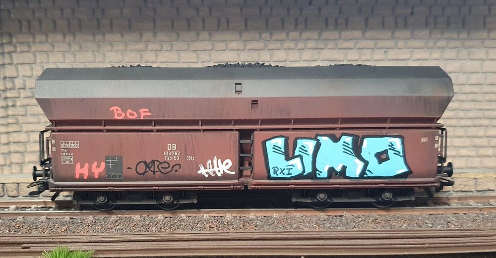 SET DE WAGONS TREMIE, DB, MARKLIN 46245, patine + graffitis (Neu ...