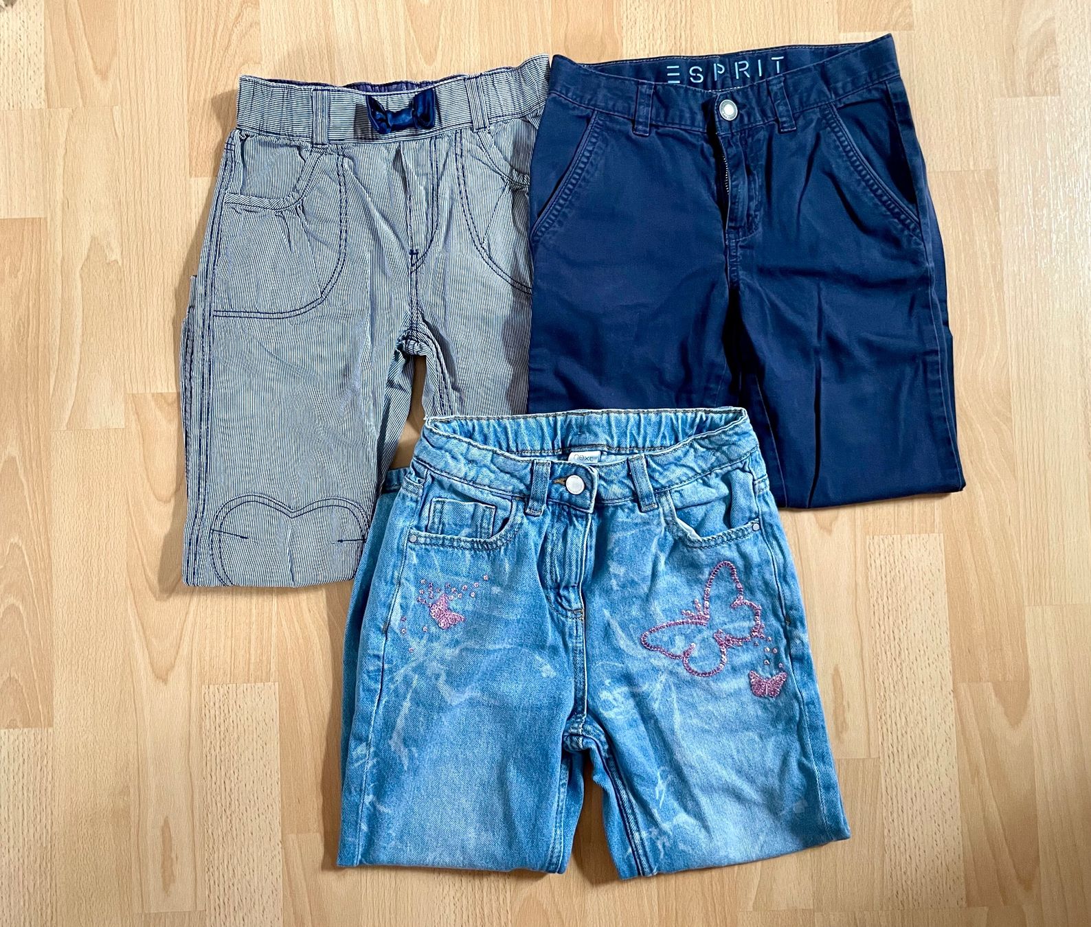 3 lange Hosen Mädchen, Esprit u.a., Gr.128, für den Frühling (Gebraucht ...
