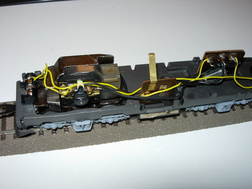 Märklin HAMO 8323 Untergestell, revidiert, Licht, Motor OK (Gebraucht ...