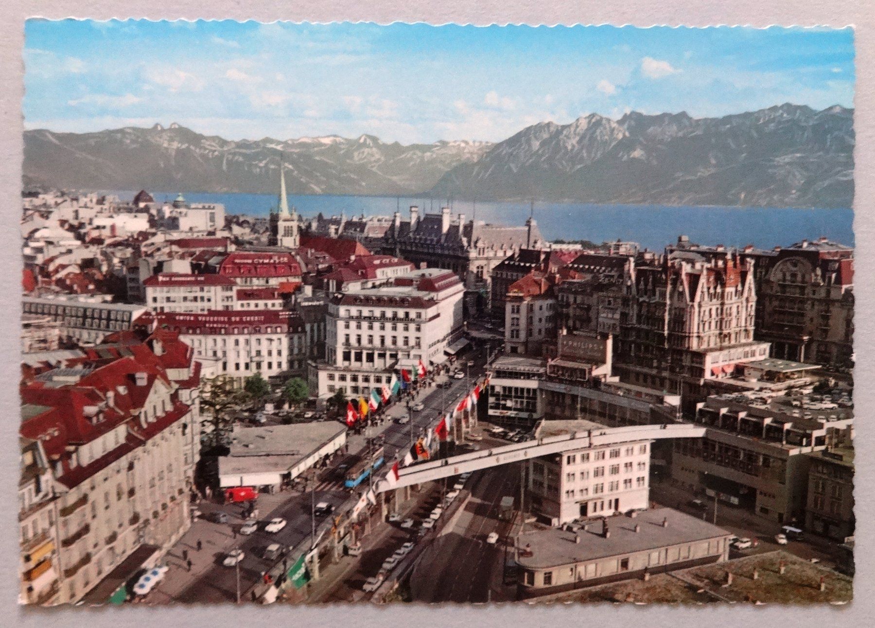 Lausanne (D'occasion) à Fétigny pour CHF 1 – avec livraison | Acheter ...