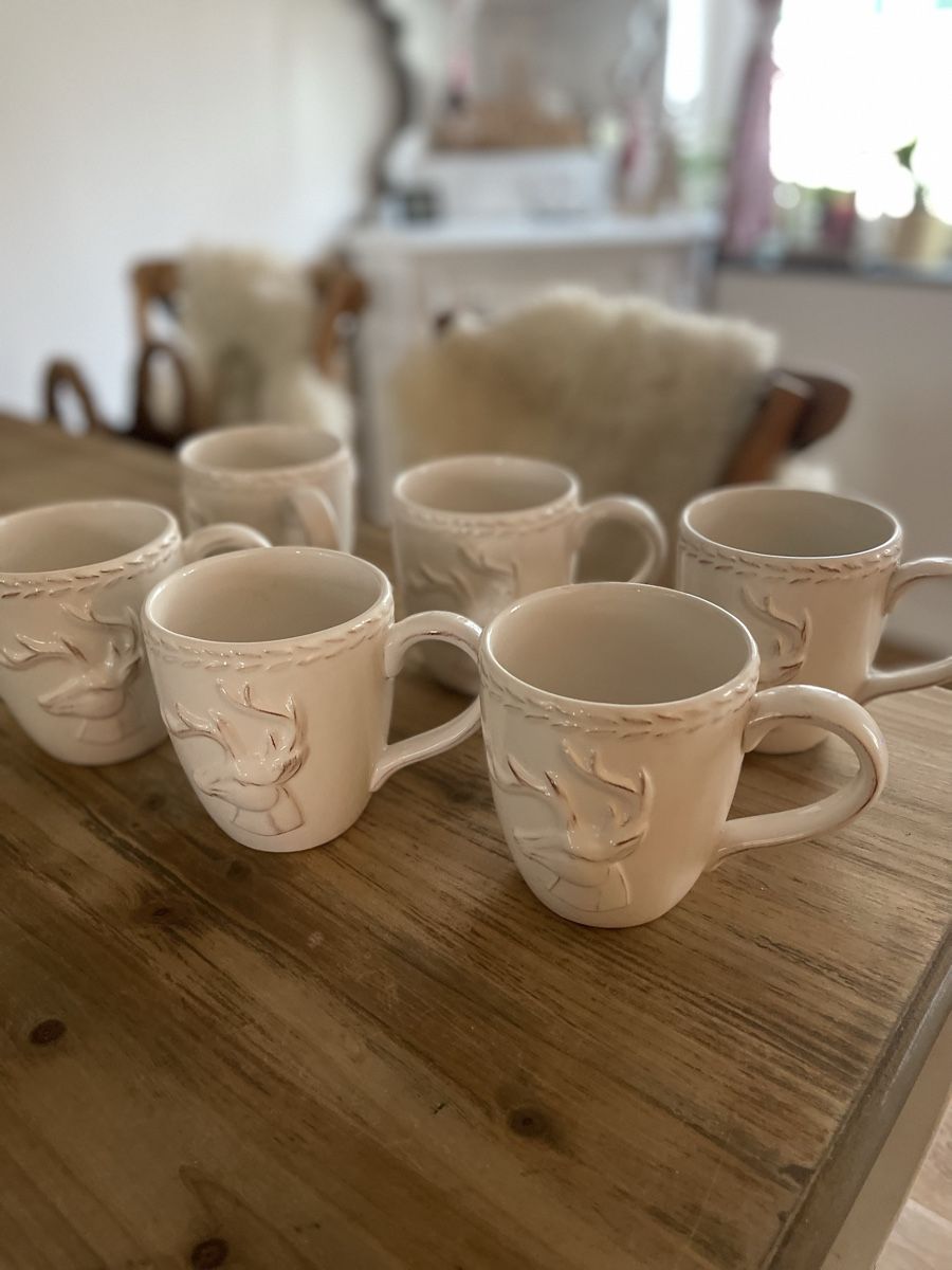 6 edle Tassen mit Hirschmotiv, Winterzeit, neuwertig (Neu und ...