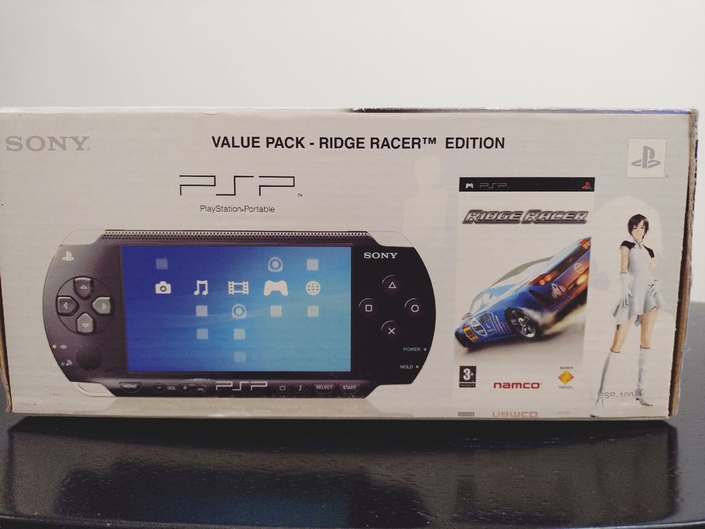 Wie neu! - PSP Konsole Black (Ridge Racer ) + Zubehör | Kaufen auf Ricardo
