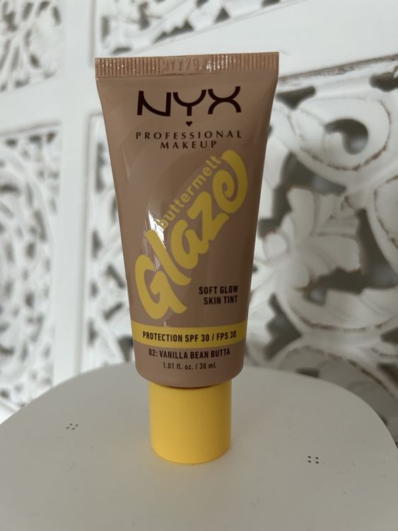 NYX Buttermelt Glaze Soft Glow Skin Tint vanilla bean butta (Neu ...