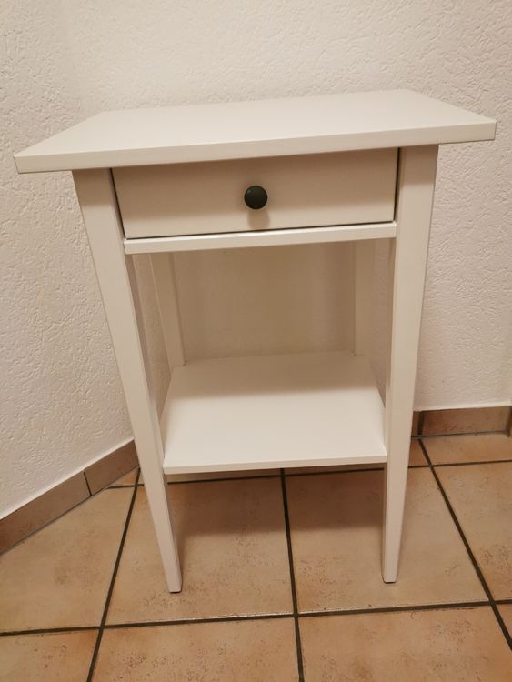 Ablagetisch/ Beistelltisch/ Nachttisch weiss Ikea Hemnes (Gebraucht) in Stüsslingen für CHF 25 ...