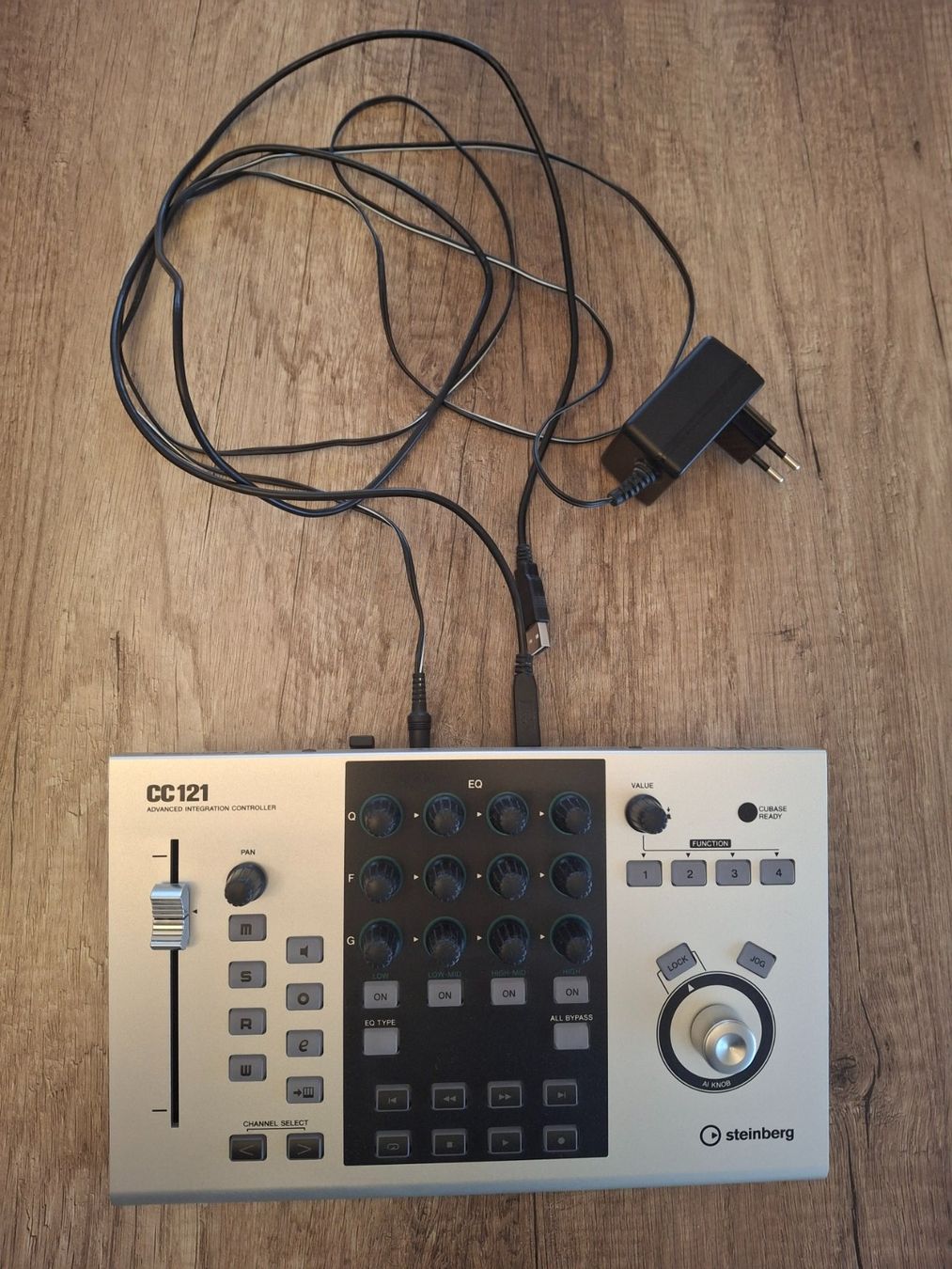 Steinberg CC121 Controller Studio DAW CC 121 Midi Audio DAW (Gebraucht ...