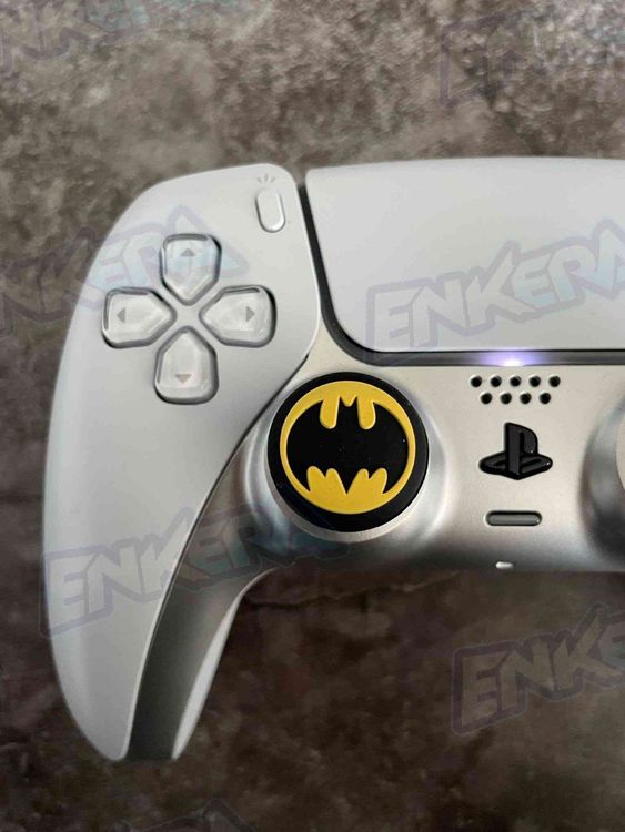 PlayStation 4 & 5 Grips / Noppen (Batman) (Neu (gemäss Beschreibung ...