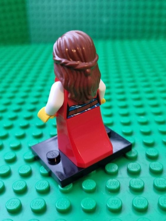 LEGO Minifigure Castle Maiden / Lady / Burgfräulein | Kaufen auf Ricardo