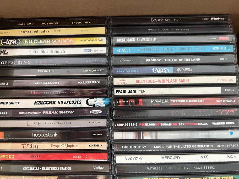 66 CDs überwiegend Rock (teils HardRock), siehe Titel (Gebraucht) in Meierskappel für CHF 10 ...