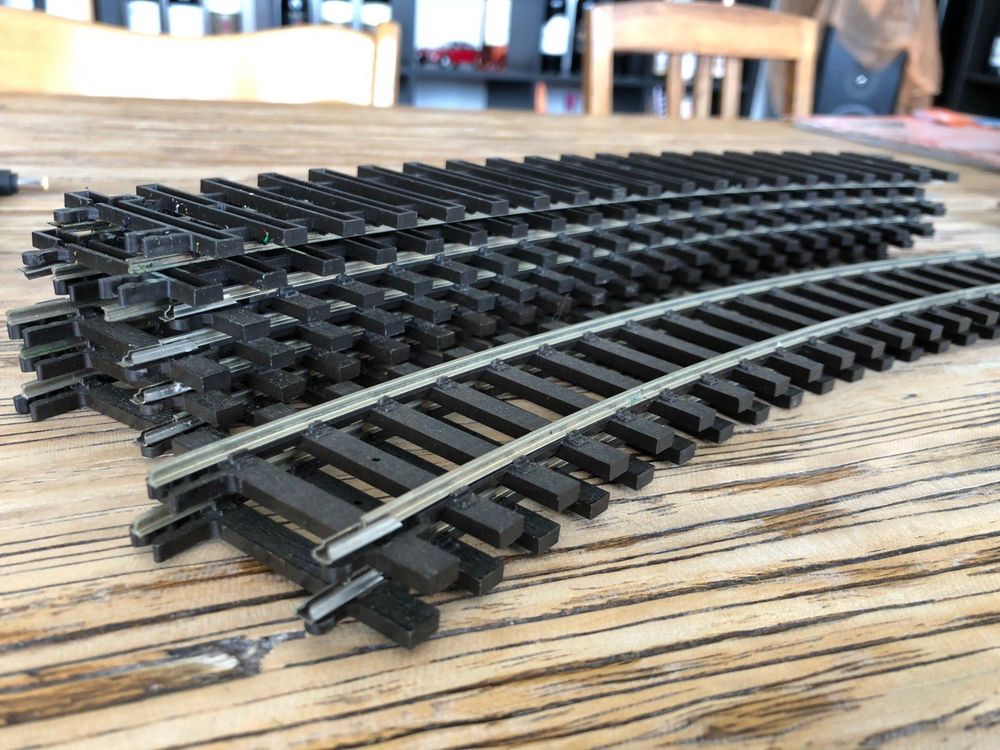 Pola Maxi Spur O Geleise (Gebraucht) in Altdorf SH für CHF 3 – mit Lieferung auf Ricardo kaufen