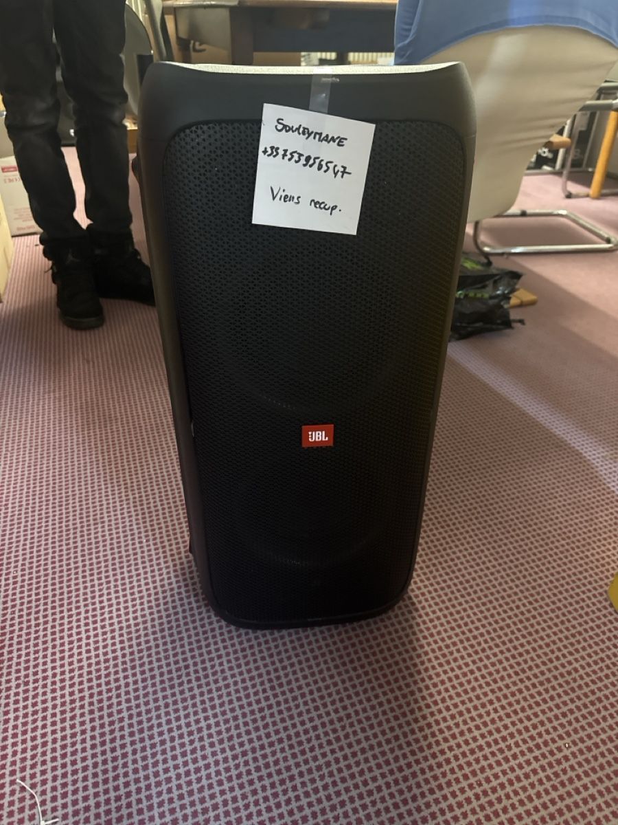 JBL Partybox 310 - Enceinte portable puissante et festive (Neu (gemäss ...