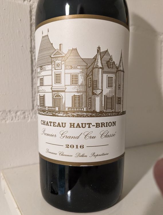 Château Haut-Brion 2016 in Originalholzkiste (Neu und originalverpackt) in Giffers für CHF 650 ...