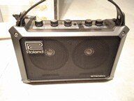 Roland MB Cube Lautsprecher/Verstärker (Gebraucht) in Fällanden für CHF ...