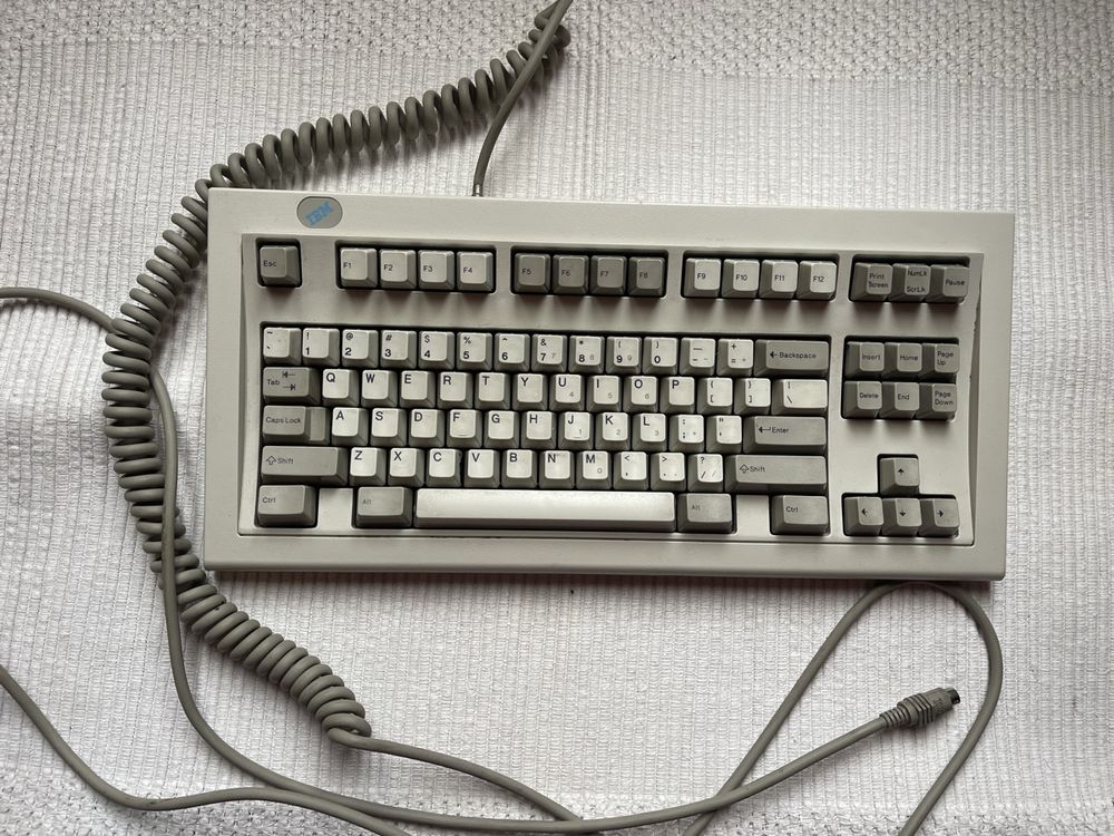 Tastiera IBM Model M vintage (1984) – cavo a spirale – (Usato) a Zürich ...