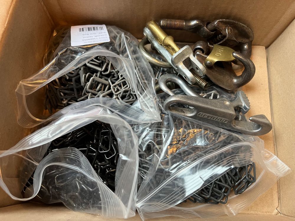 Sattler Schnallen Karabiner Werkzeug Antik (Gebraucht) in Bottmingen ...