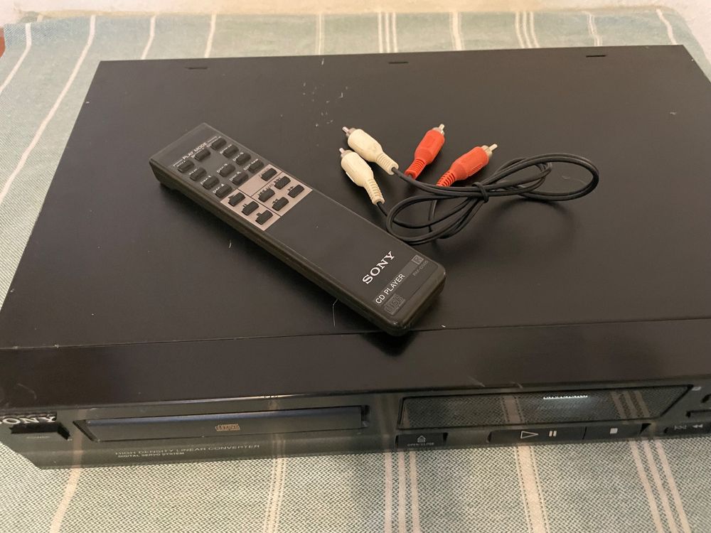 Sony CDP-313 CD Player (Gebraucht) in Zürich für CHF 89 – mit Lieferung ...
