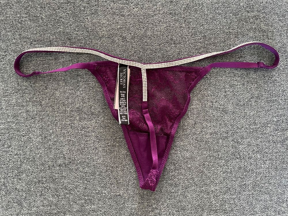Victoria’s Secret Shine Strap Lace V-String Panty S NEW (Neu und ...
