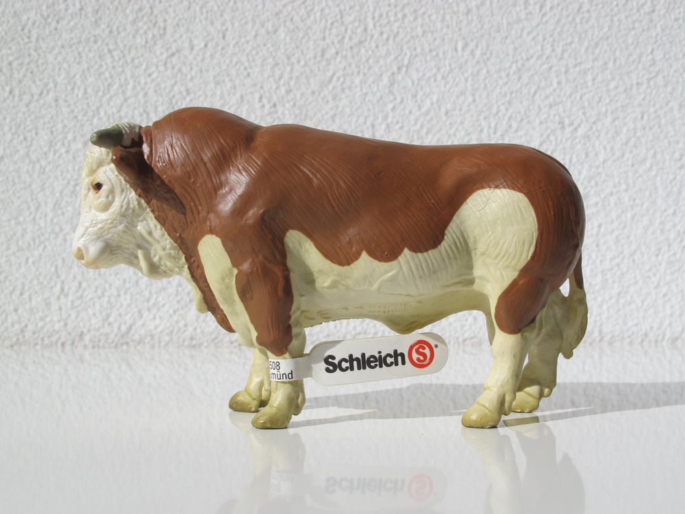 Schleich 13138 Fleckvieh Bulle, Stier (Gebraucht) in Vilters für CHF 24 ...