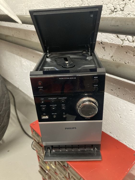 Philips Kompaktanlage mit CD, Radio & USB Funktion | Kaufen auf Ricardo