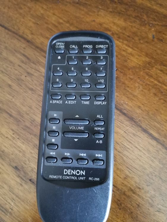 Denon Remote Control RC-266 (Gebraucht) in Rüti ZH für CHF 9 – mit ...