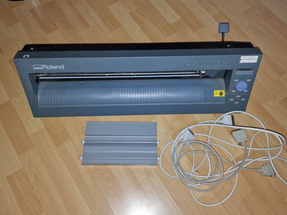 Plotter/traceur de découpe Roland camm-1 cx-24 (Gebraucht) in für CHF ...