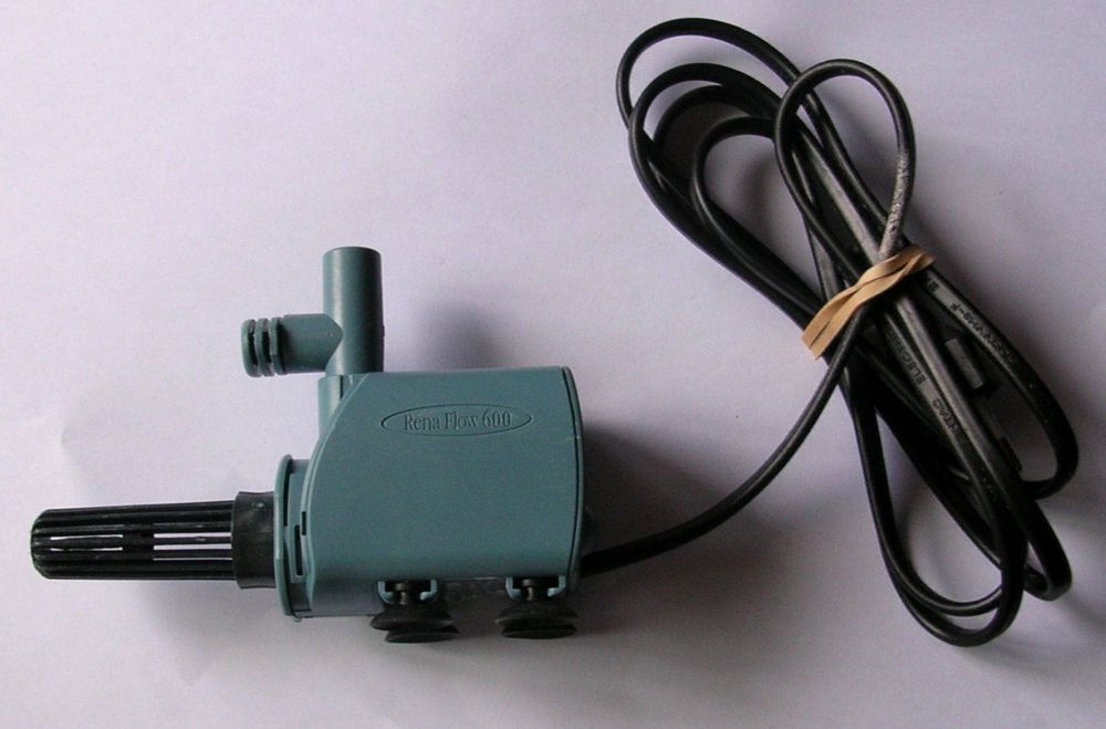 Wasserpumpe Rena Flow 600 (Gebraucht) in Niederglatt ZH für CHF 21 ...