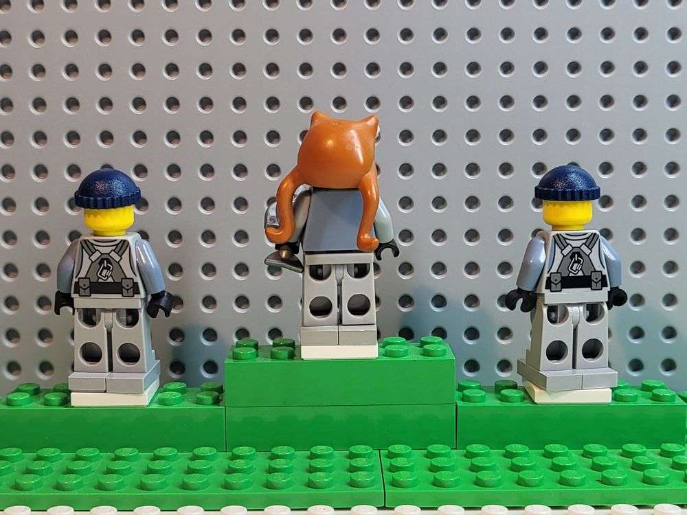 3 Lego-Minifiguren aus der Serie Ninjago mit Octopus (Gebraucht) in ...