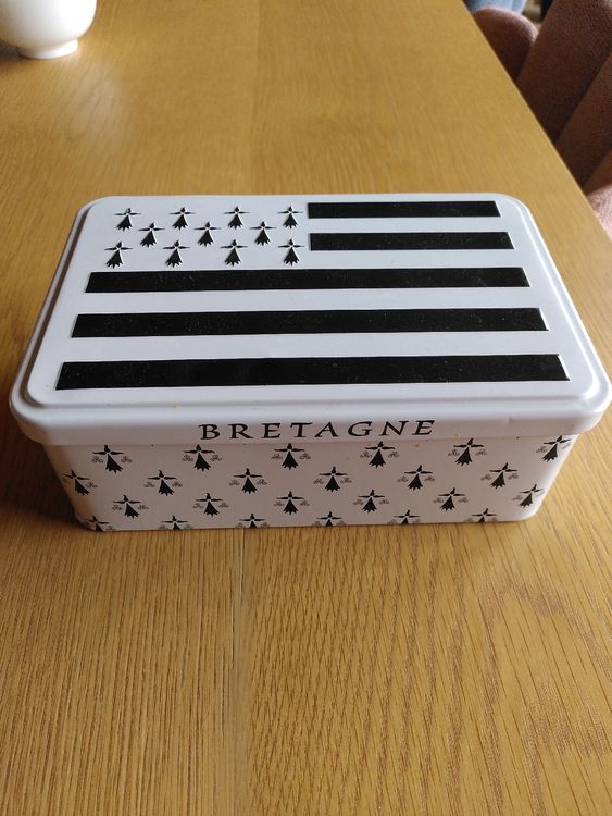 Brittany Box / Boîte Bretagne (Neu (gemäss Beschreibung)) in Zürich für CHF 1 – mit Lieferung ...