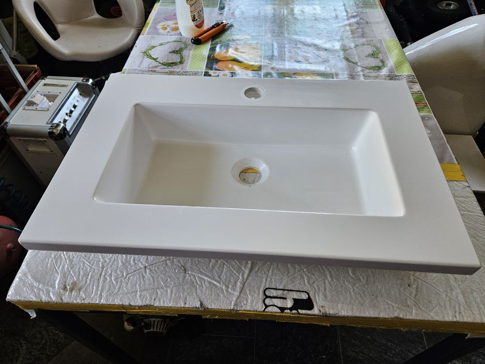 Neuwertiges Lavabo, weiss, Masse: 60 x 40 x 12 cm (Gebraucht) in ...