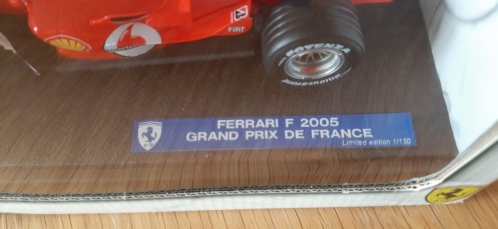 Ferrari F2005 Michael Schumacher F1 GP France 2005 1:18 (Neu und ...