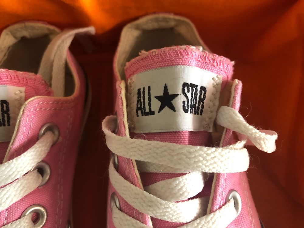 CONVERSE ALL-STAR, GR. 38, ROSA, STOFF, KULT (Gebraucht) in Zürich für ...