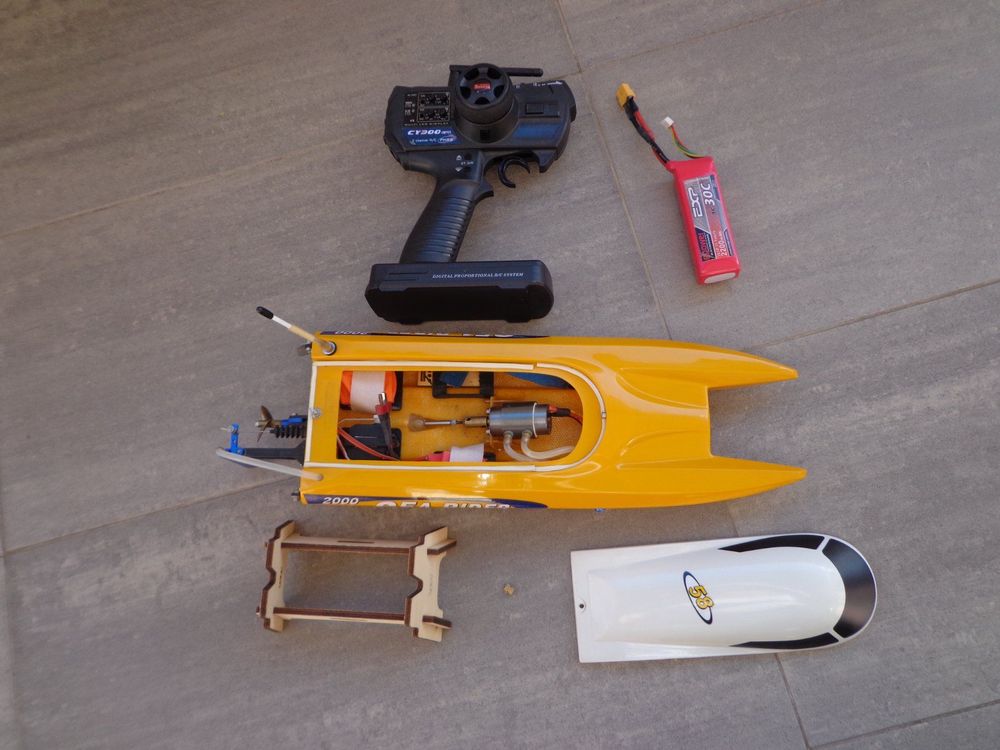 Rc Speed Boot SEA-Rider 2000, Brushless (Gebraucht) in Camorino für CHF ...
