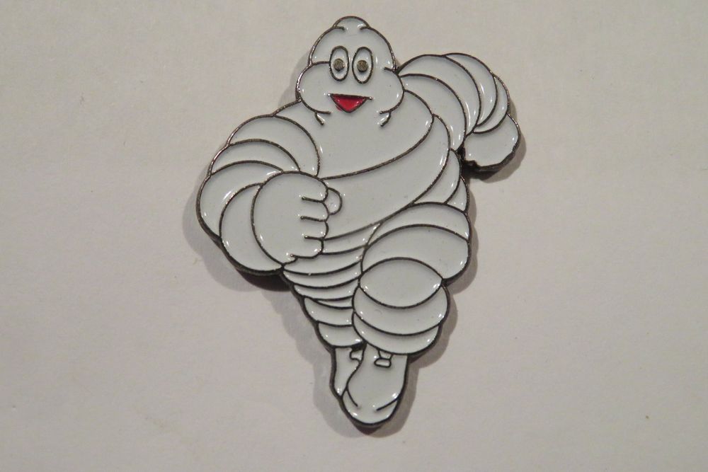1 grosser Pin Michelin, 2.8 x 3.5 cm (Gebraucht) in Seengen für CHF 1.5 ...