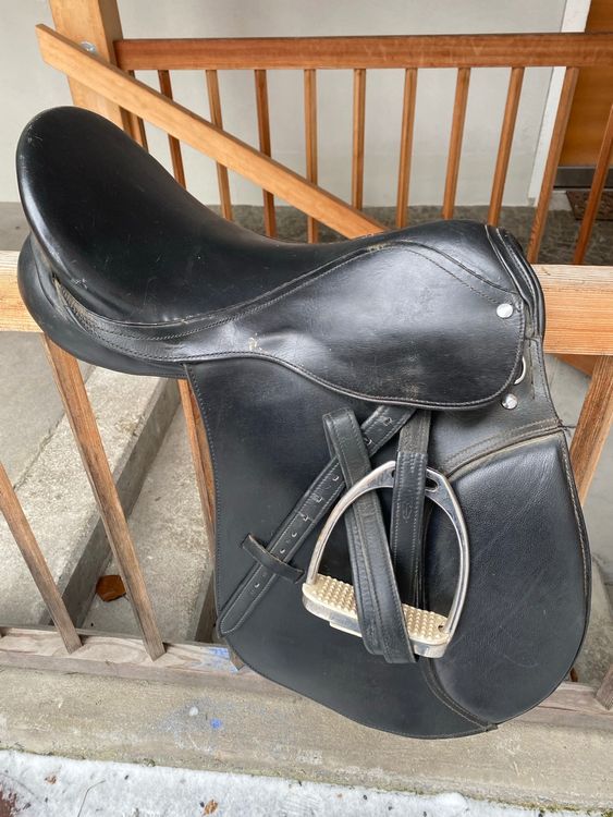 Dressur Sattel Schwarz | Kaufen auf Ricardo