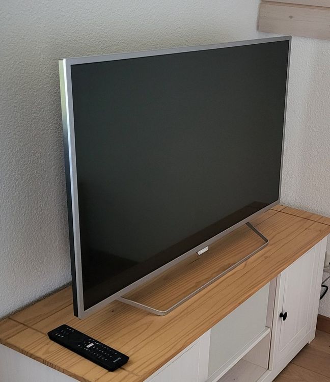 Philips 43PUS6412/12 – 43" 4K UHD Smart-TV mit Ambilight (Gebraucht) in ...