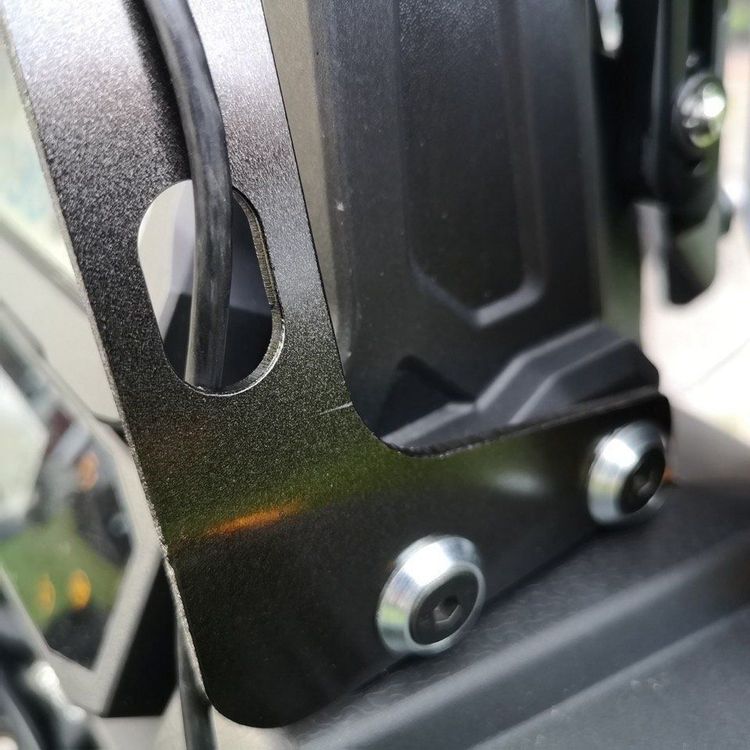 Navihalter Honda Africa Twin CRF 1100 SD09 (Neu (gemäss Beschreibung)) in Biberist für CHF 60 ...