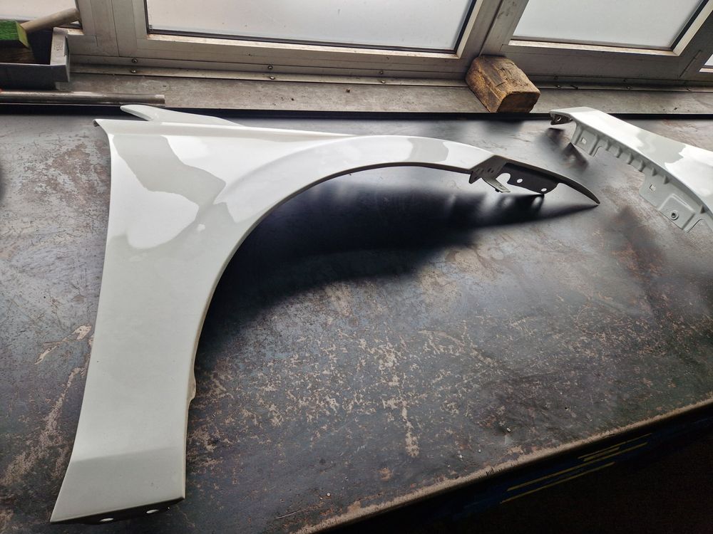 Kotflügel für VW GOLF 8R (Gebraucht) in Kloten für CHF 125 – nur ...