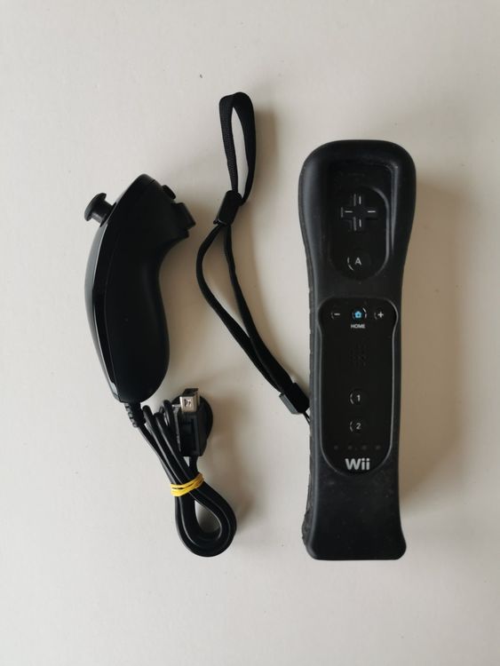 Wii - Remote Controller mit MotionPlus und Nunchuk (Gebraucht) in ...