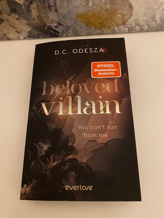 Beloved Villain - von D.C. Odesza mit goodies (Neu (gemäss Beschreibung)) in Fällanden für CHF ...